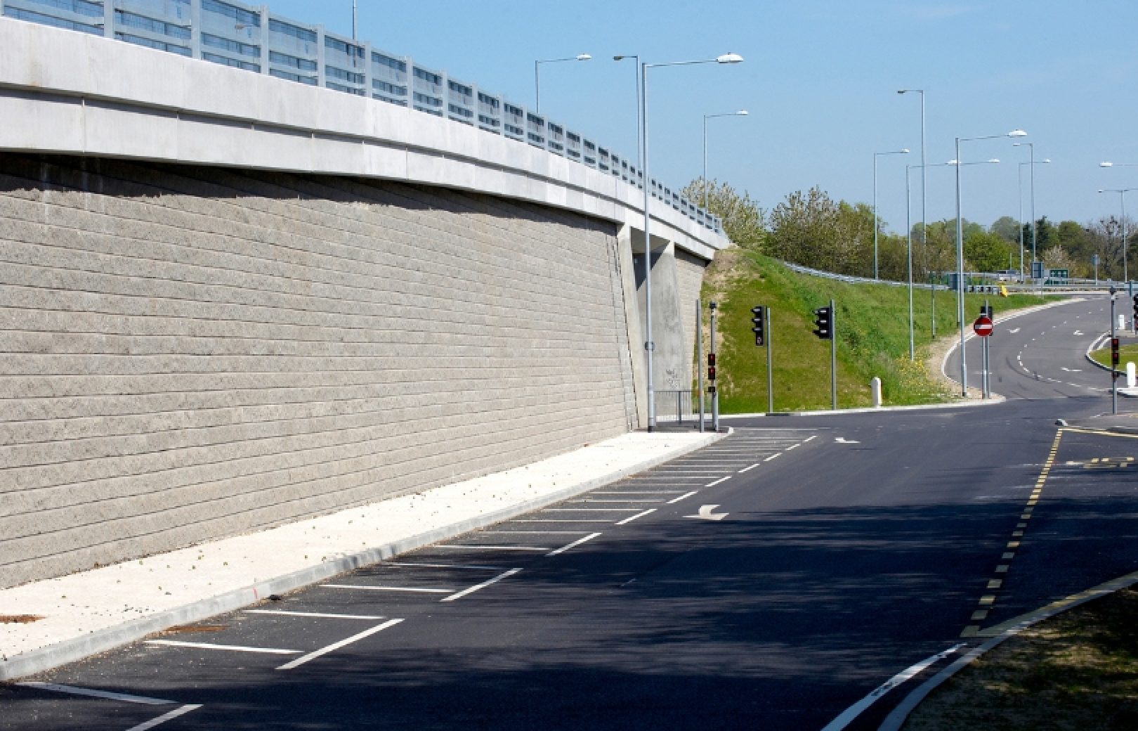 Infrastructure Masonry | Retaining Walls & Public Projects